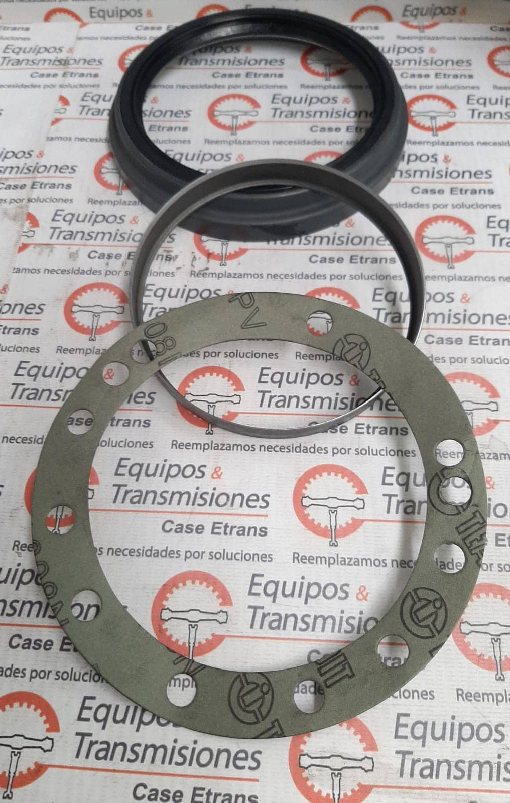 Kit retenedor cubo de rueda CNH | Croper